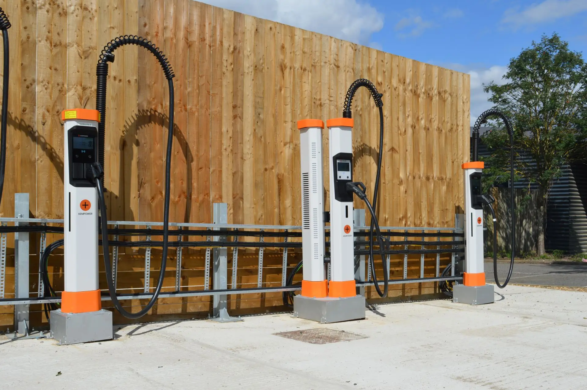 Vital EV installs the UK’s fastest EV chargers at UTAC
