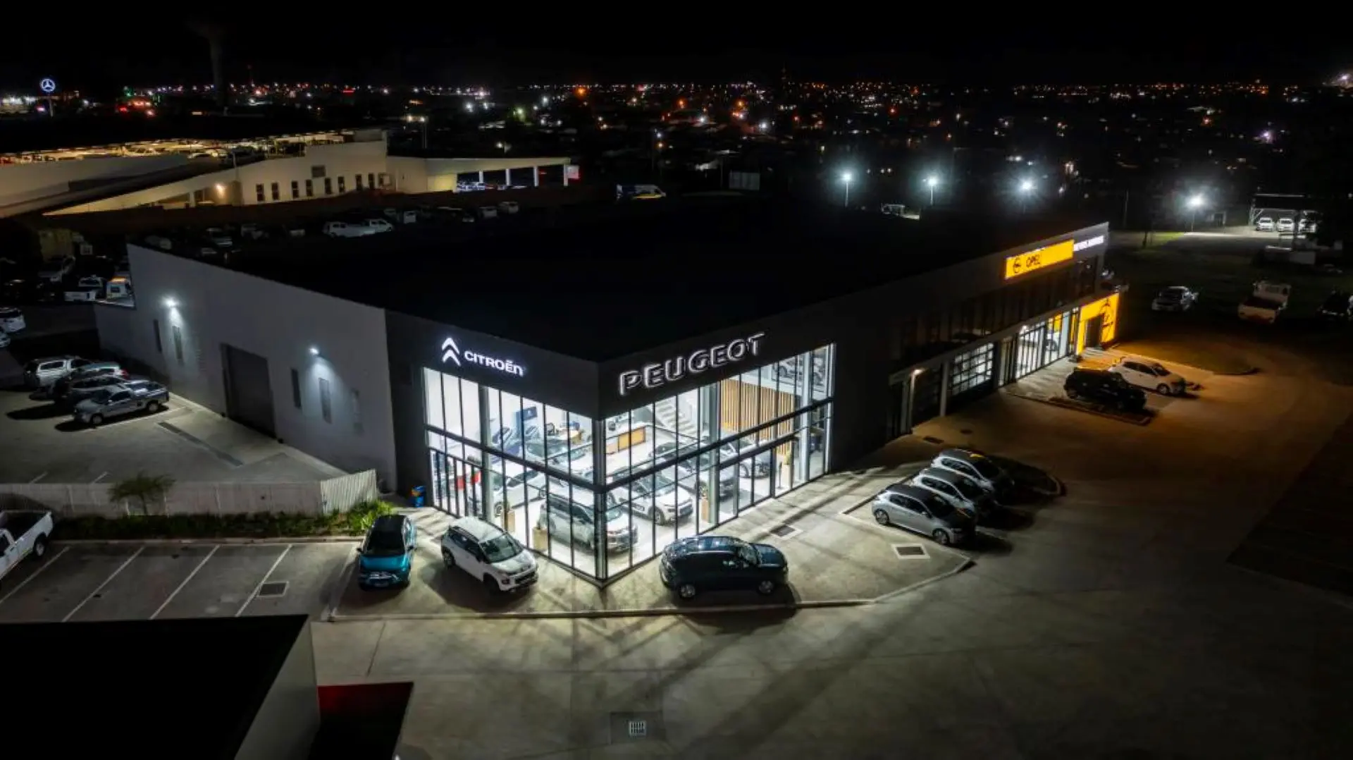 Stellantis Expands Its Footprint in the Eastern Cape with FIAT and Jeep ...