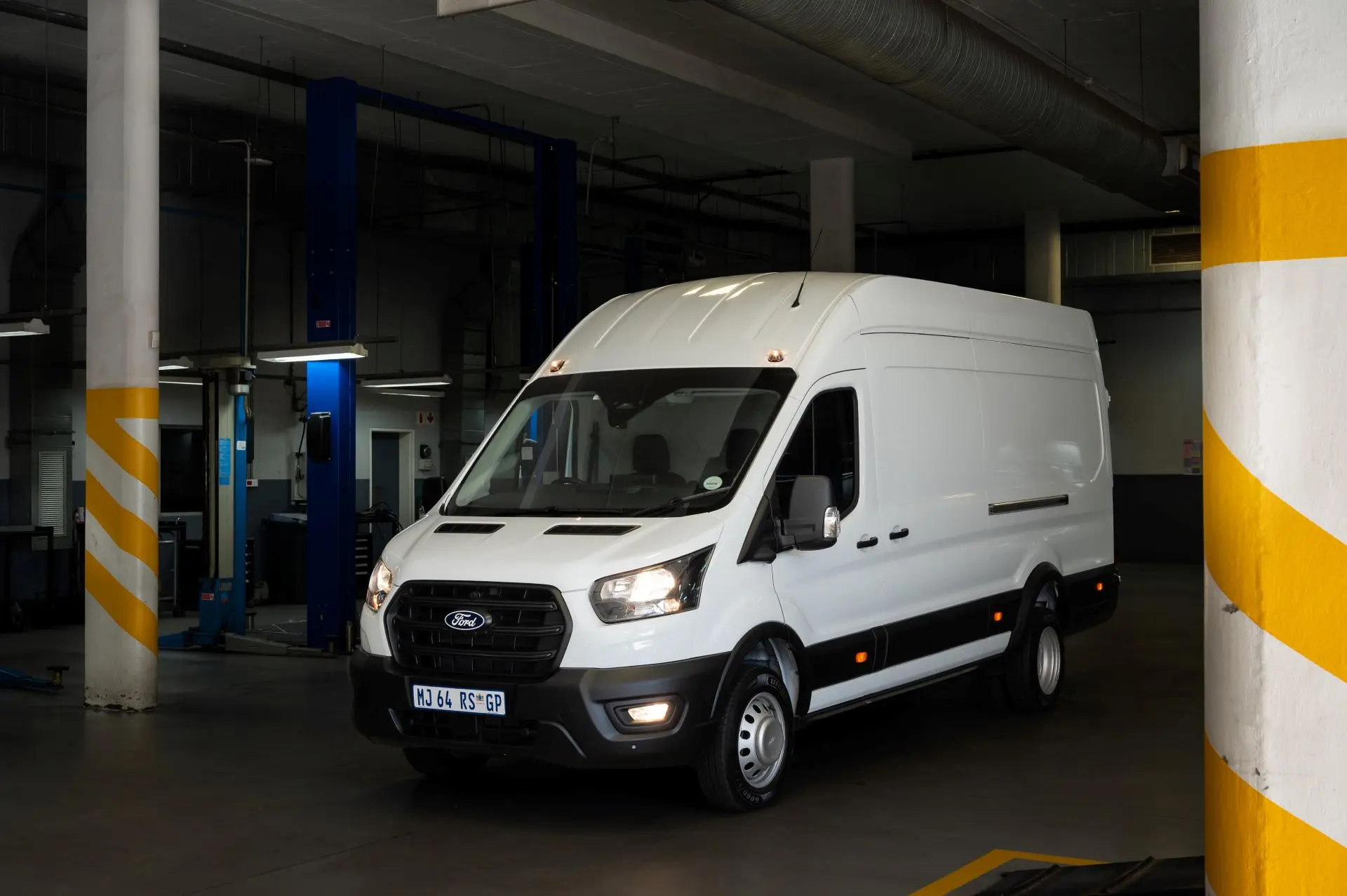 Ford South Africa Expands Transit Van Range with Extra-Long Wheelbase ...