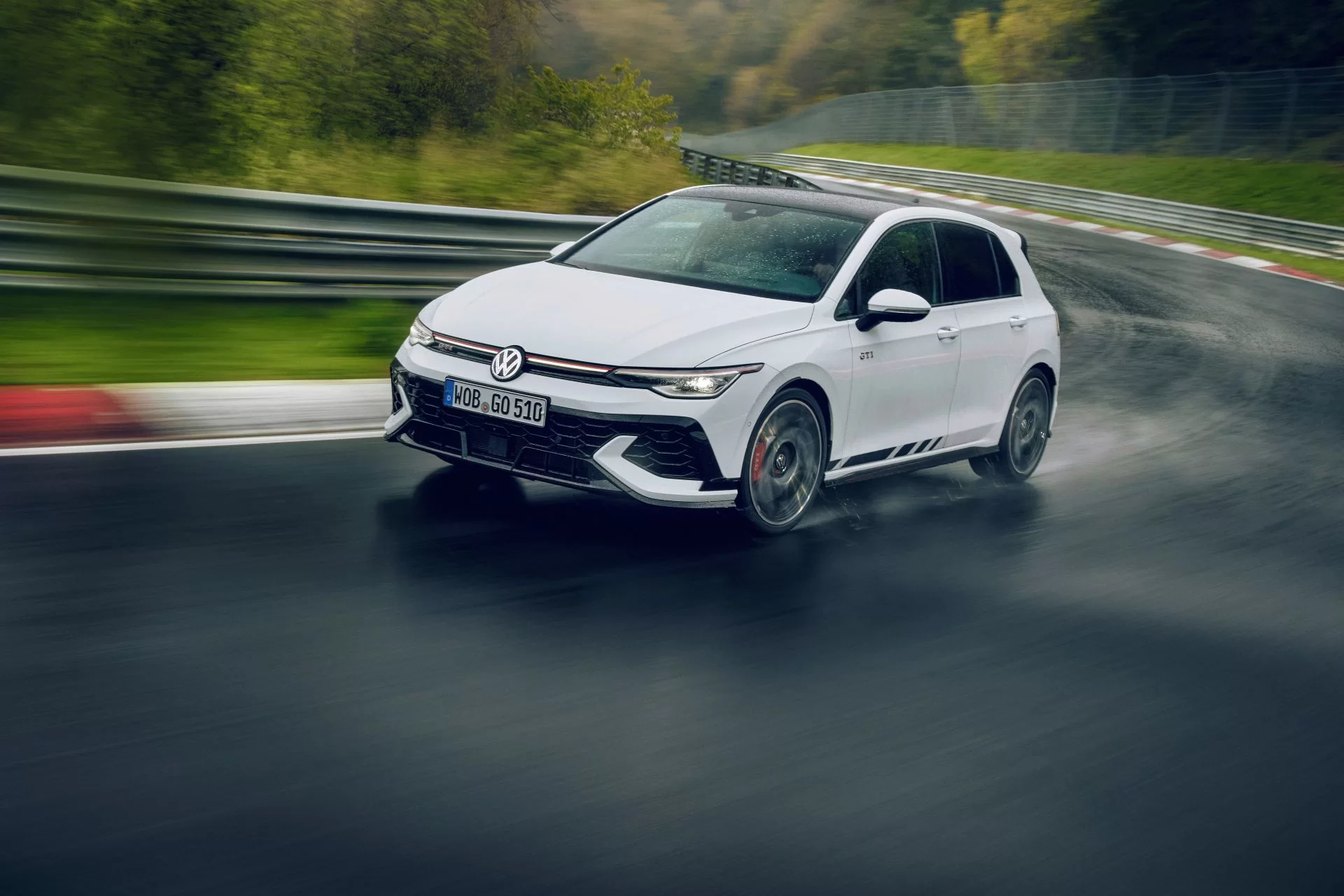Unveiling the High-Performance Volkswagen Golf Lineup: GTI Clubsport, R ...