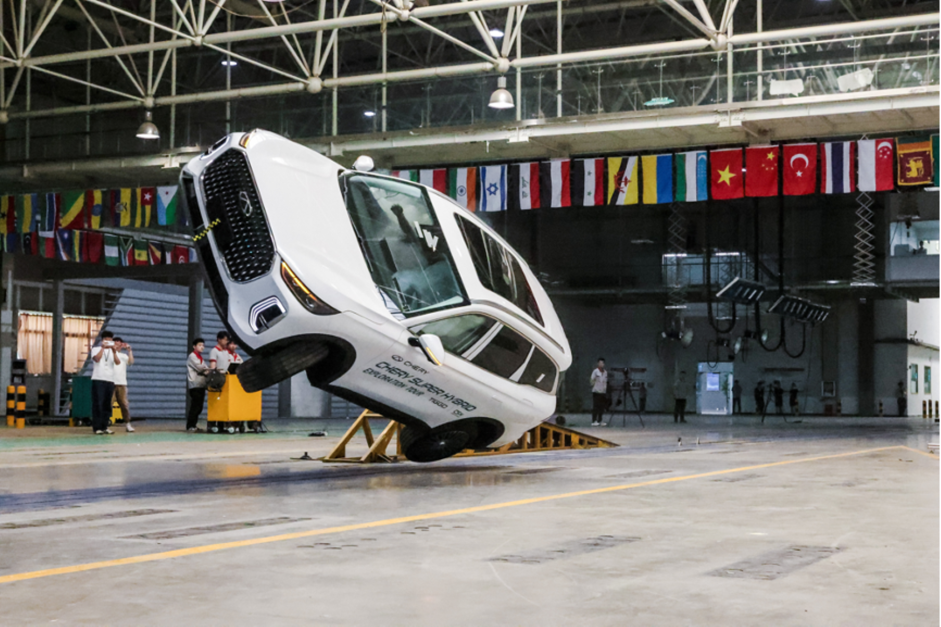 Chery Tiggo 9 CSH Proves Its Safety Credentials in Extreme Crash and ...